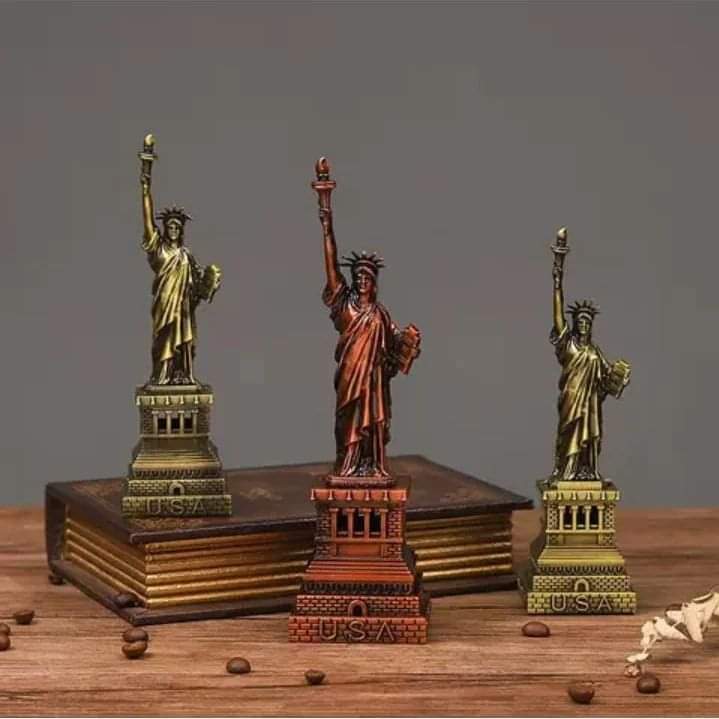 Statue of liberty decor – Homelux Kenya