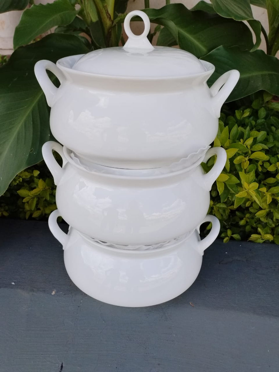 Plain porcelain serving pot – Homelux Kenya